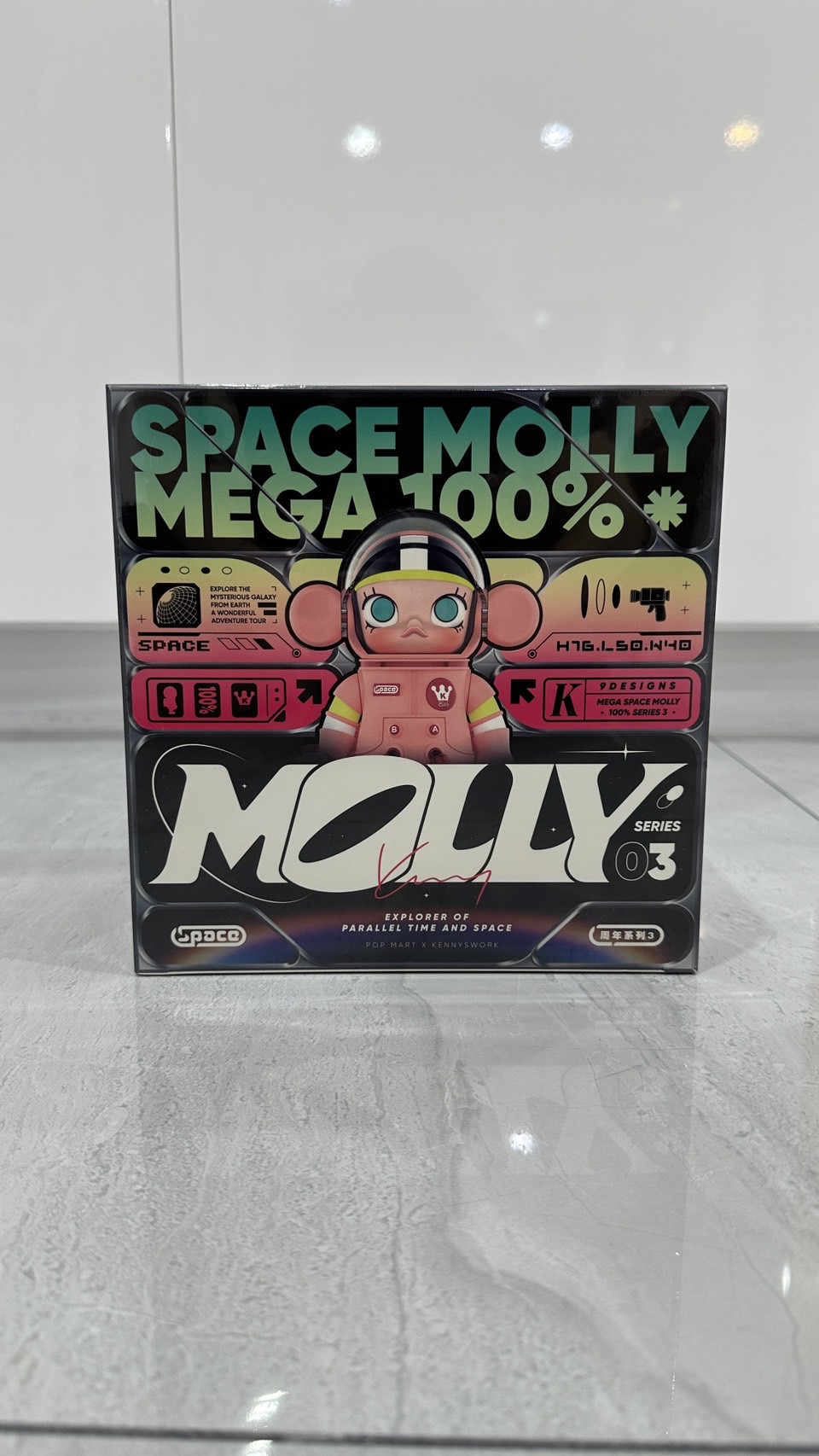 สินค้าพร้อมส่ง POPMART MOLLY SPACE V3 MEGA SPACE MOLLY 100% ฟิกเกอร์ ของแท้