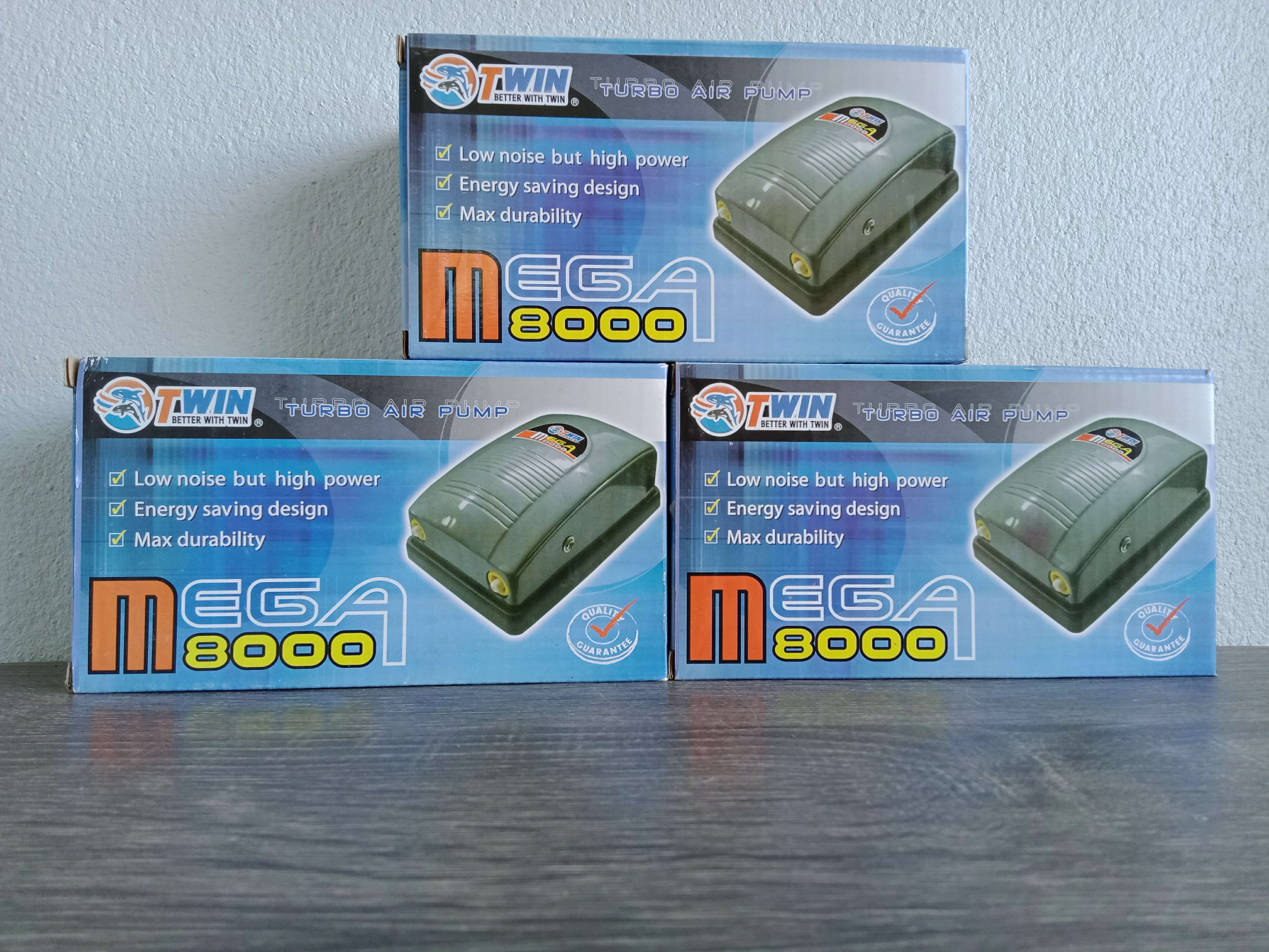 ปั้มลม TWIN MEGA 8000 / สำหรับตู้ปลา ขนาด 10-36 นิ้ว | Ninekaow.com