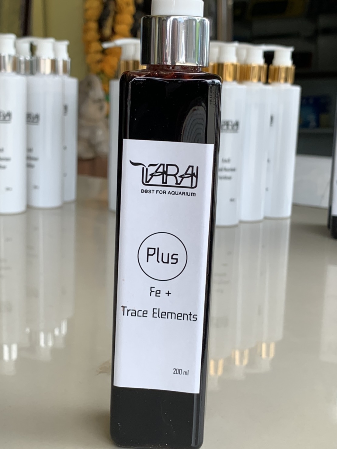 ปุ๋ยไม้น้ำ Tara Plus : Fe+trace element | Ninekaow.com