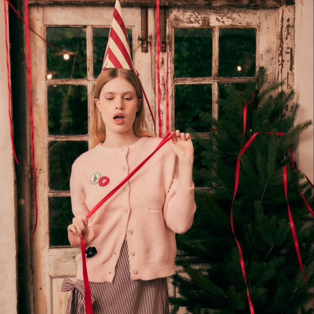 Endless Holiday Wrapping Cardigan Love