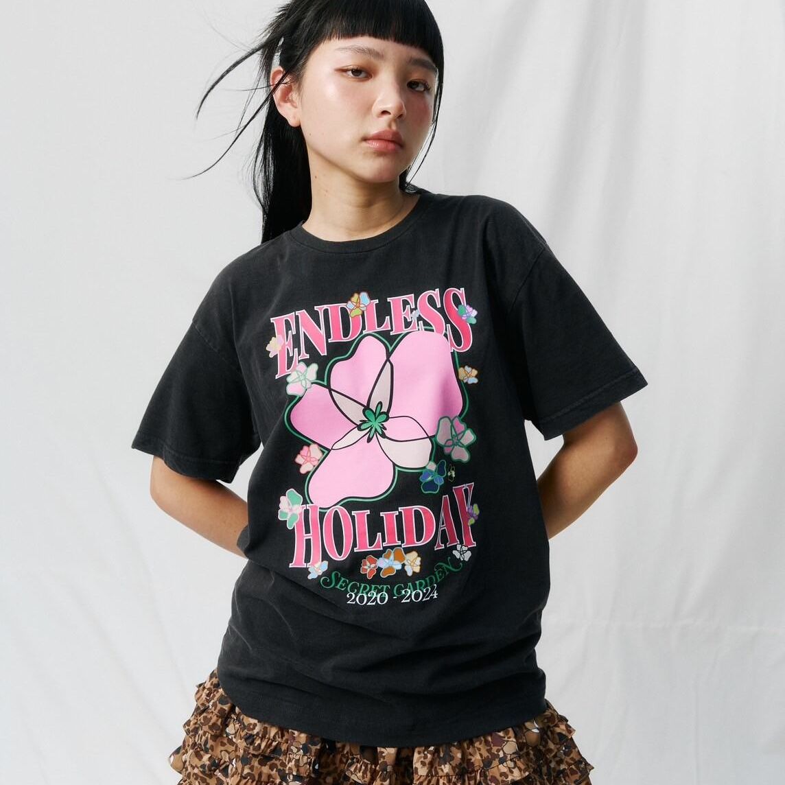 Endless Holiday Secret (garden) Tour Tee 2024 Black Smoke